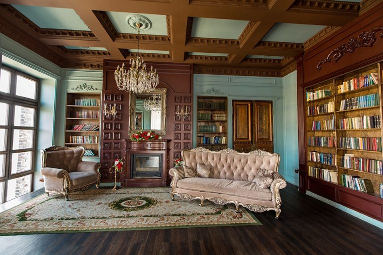 Victorian Style Houses - Definition, Characteristics & Different Types