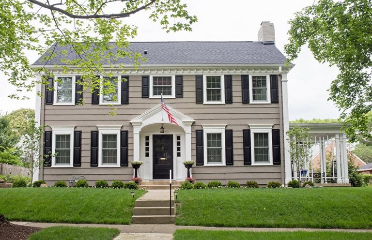 Colonial Style House - What It Is, Characteristics and Types