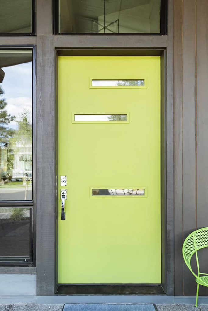 17 Green Front Door Ideas to Bring Harmony to Your Home with Pictures