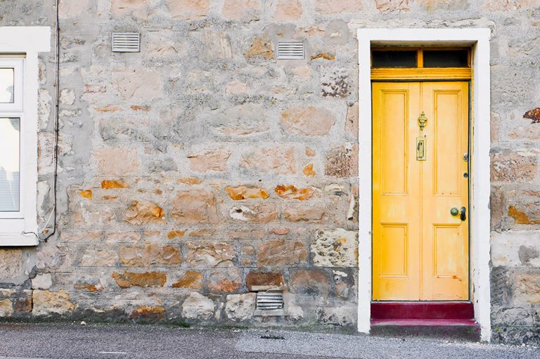 15 Yellow Front Door Ideas for a Cheery Entrance