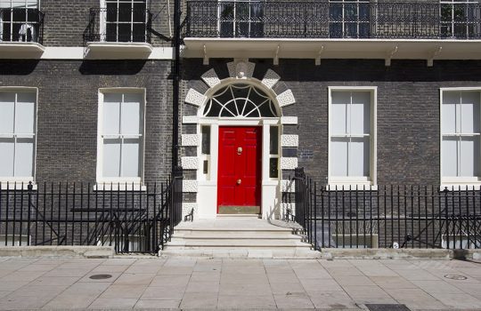 25 Red Front Door Ideas to Make an Ultra Dynamic Entrance