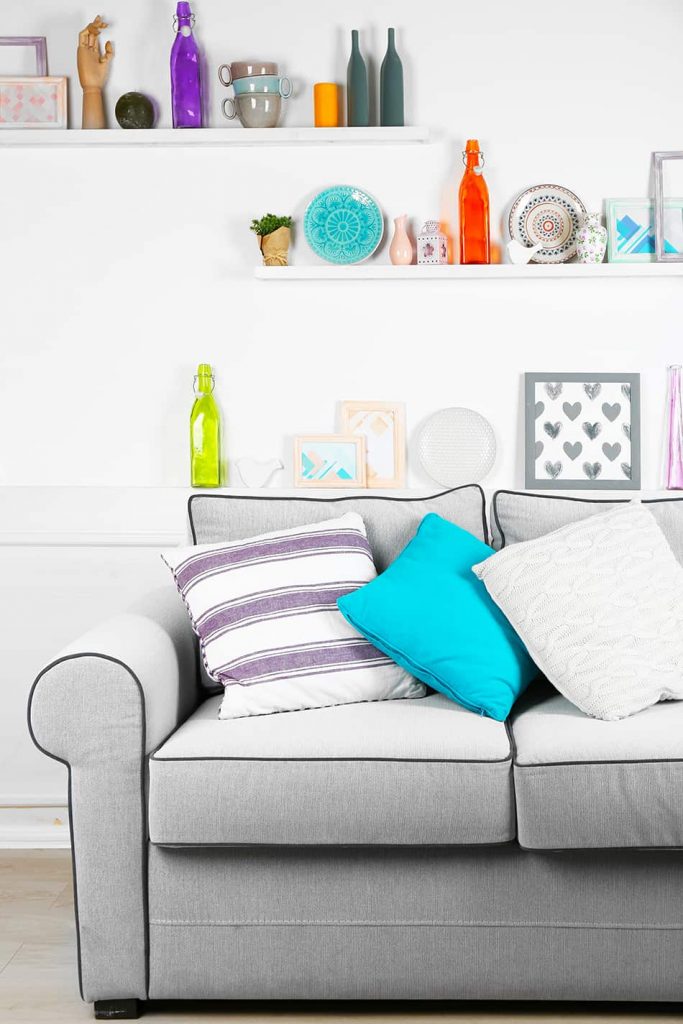 15 Creative Ideas for Wall Decor Above Couch