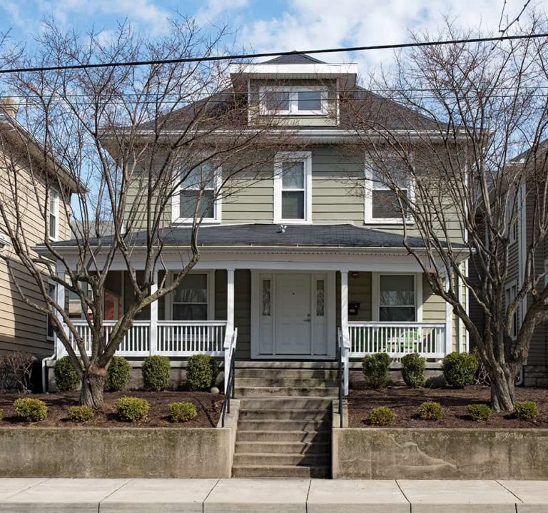 American Foursquare House: History, Definition & Characteristics