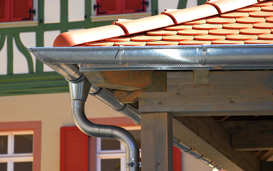 Parts of a Gutter Explained - Homenish Parts of a Gutter Explained - Homenish