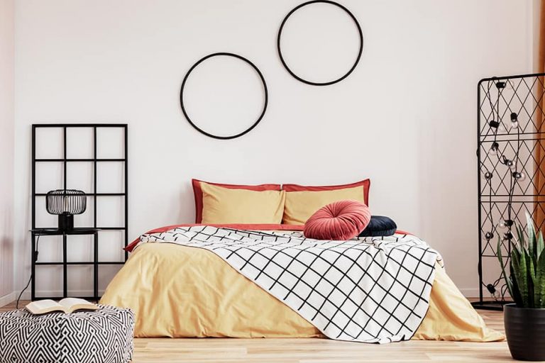 14 Futuristic Bedroom Ideas That Are Out of This World