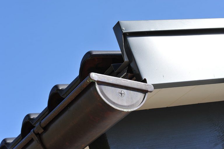 5 Maintenance-Free Gutter Alternatives that Look Better