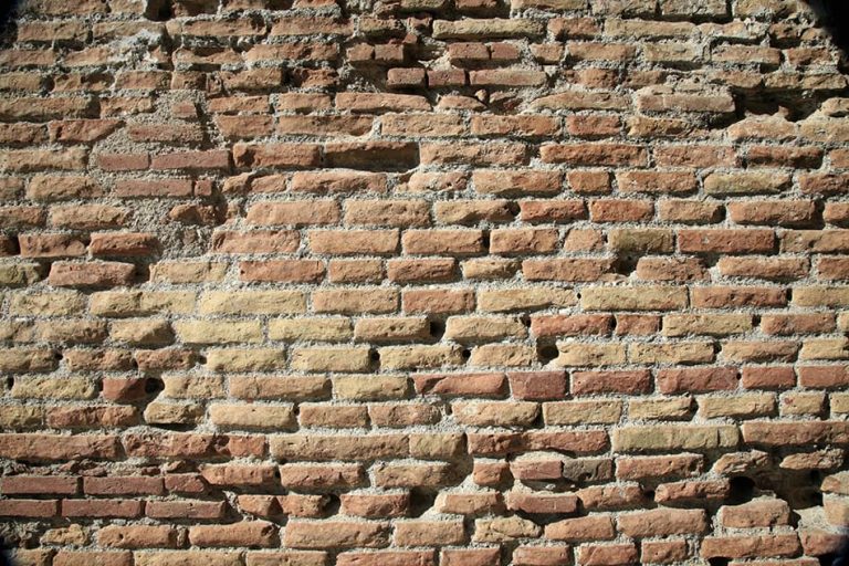 Different Types of Bricks and Their Sizes - Homenish