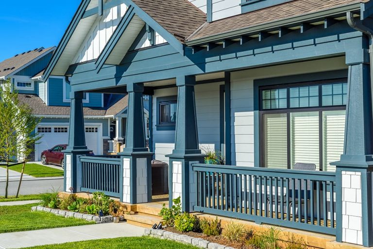 30 Porch Railing Ideas You Can Do This Weekend (with Pictures) - Homenish