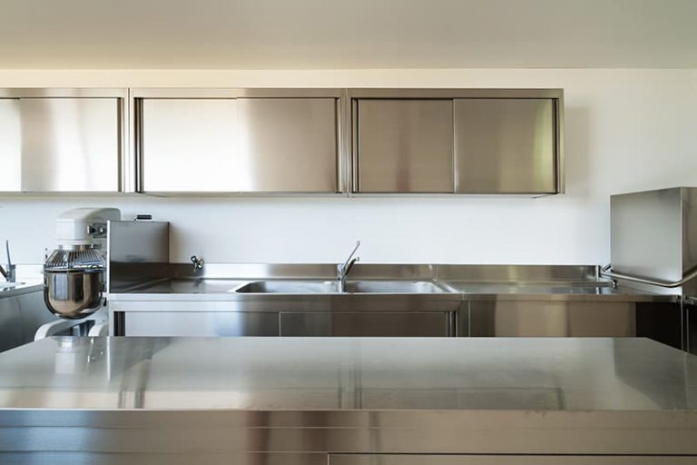 8 Kitchen Cabinet Material Types - A Complete Guide