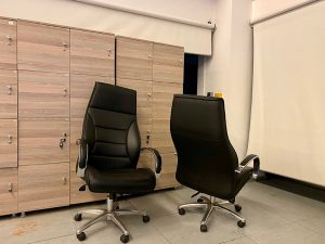 How to Fix a Sinking Office Chair: Quick Methods That Work - Homenish