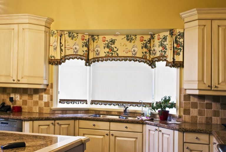 20 Inspiring Kitchen Window Ideas - How to Dress Your Kitchen Window