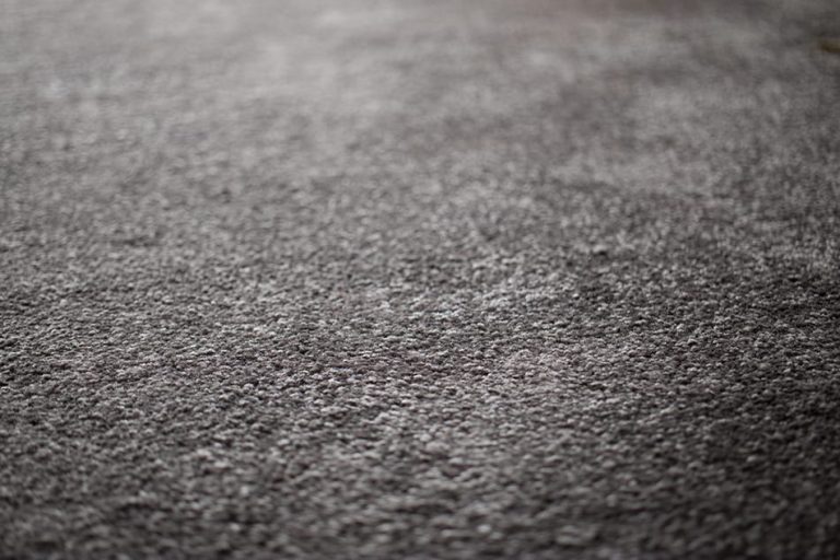 High Pile Carpet - Height, Density, Pile Varieties, and Care Guide ...