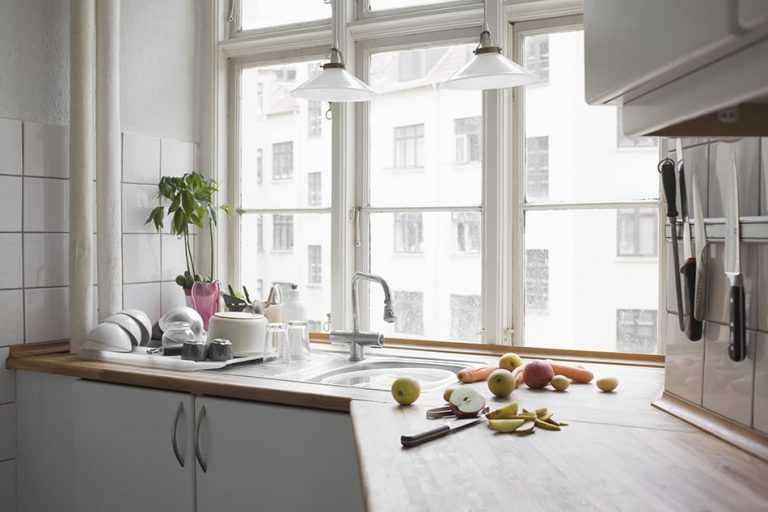 20 Inspiring Kitchen Window Ideas - How to Dress Your Kitchen Window ...