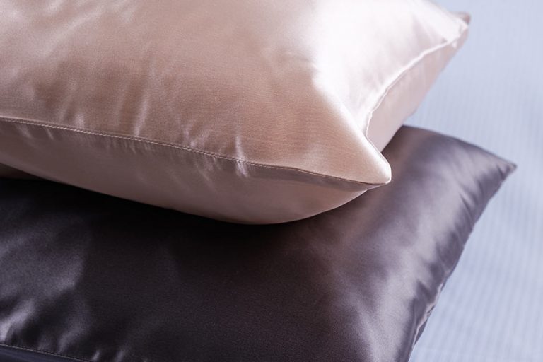 8 Different Types of Pillowcases (Shapes, and Materials) - Homenish