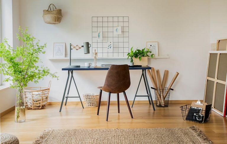 8 Home Office Rugs Ideas (Plus Tips to Choose the Right One)