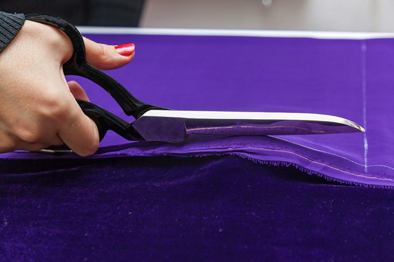 15 Different Types of Sewing Tools