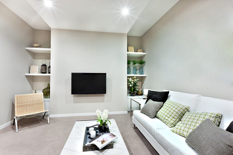 9 Great 12' x 12' Living Room Layouts and Floor Plans - Homenish