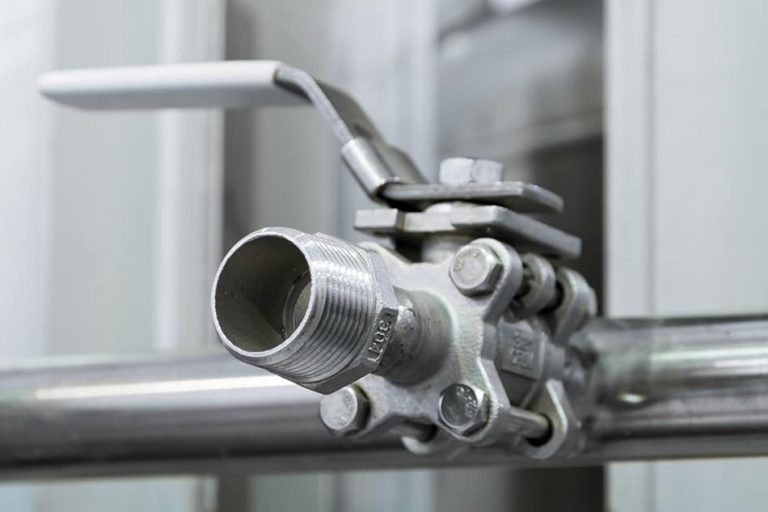 10 Common Types of Outdoor Faucets with Pictures - Homenish