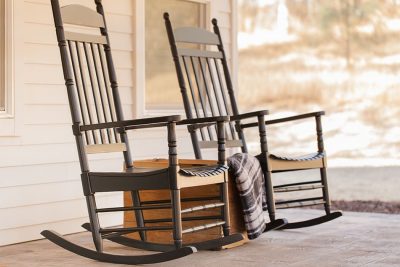 Rocking Chair Dimensions and Guidelines (with Pictures)