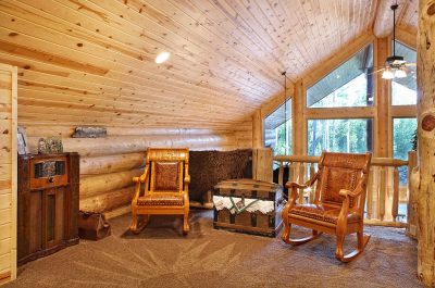 6 Enriching Western Decor Ideas for Living Room