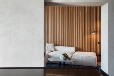 What Colors Go with Wood Paneling? (6 Modern Ideas) - Homenish