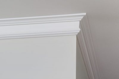 7 Delightfully Elegant Crown Molding Color Ideas