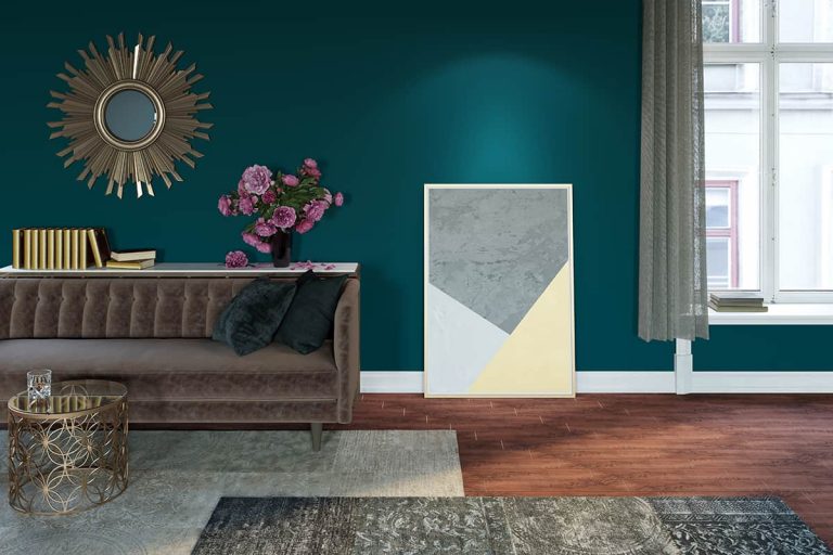 8 Colors that Go Greatly with Bronze (with Pictures)