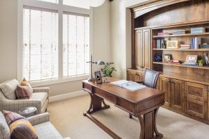 12 Practical 10' x 12' Office layouts (with Floors Plans) - Homenish