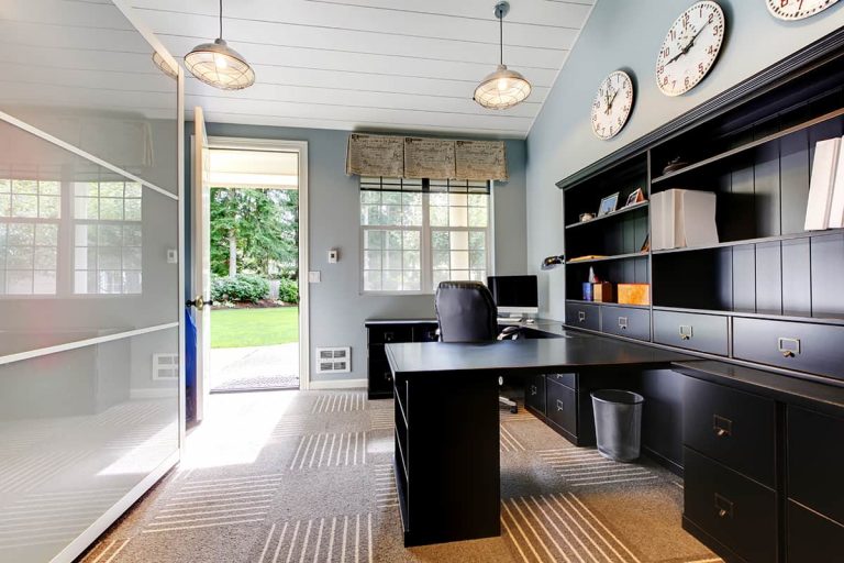 12 Practical 10' x 12' Office layouts (with Floors Plans) - Homenish