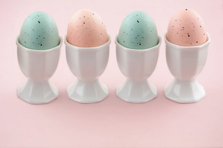 14 Colors that Go Well with Aqua (with Pictures)