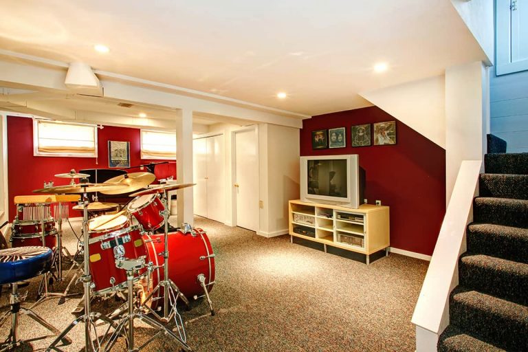 11 Basement Wall Decor Ideas For Inspiration