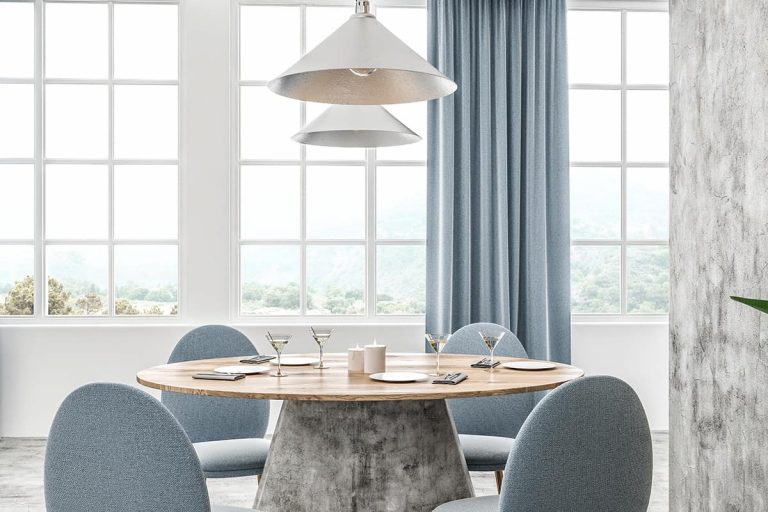 How to Decorate a Round Dining Room Table (5 Things to Consider)