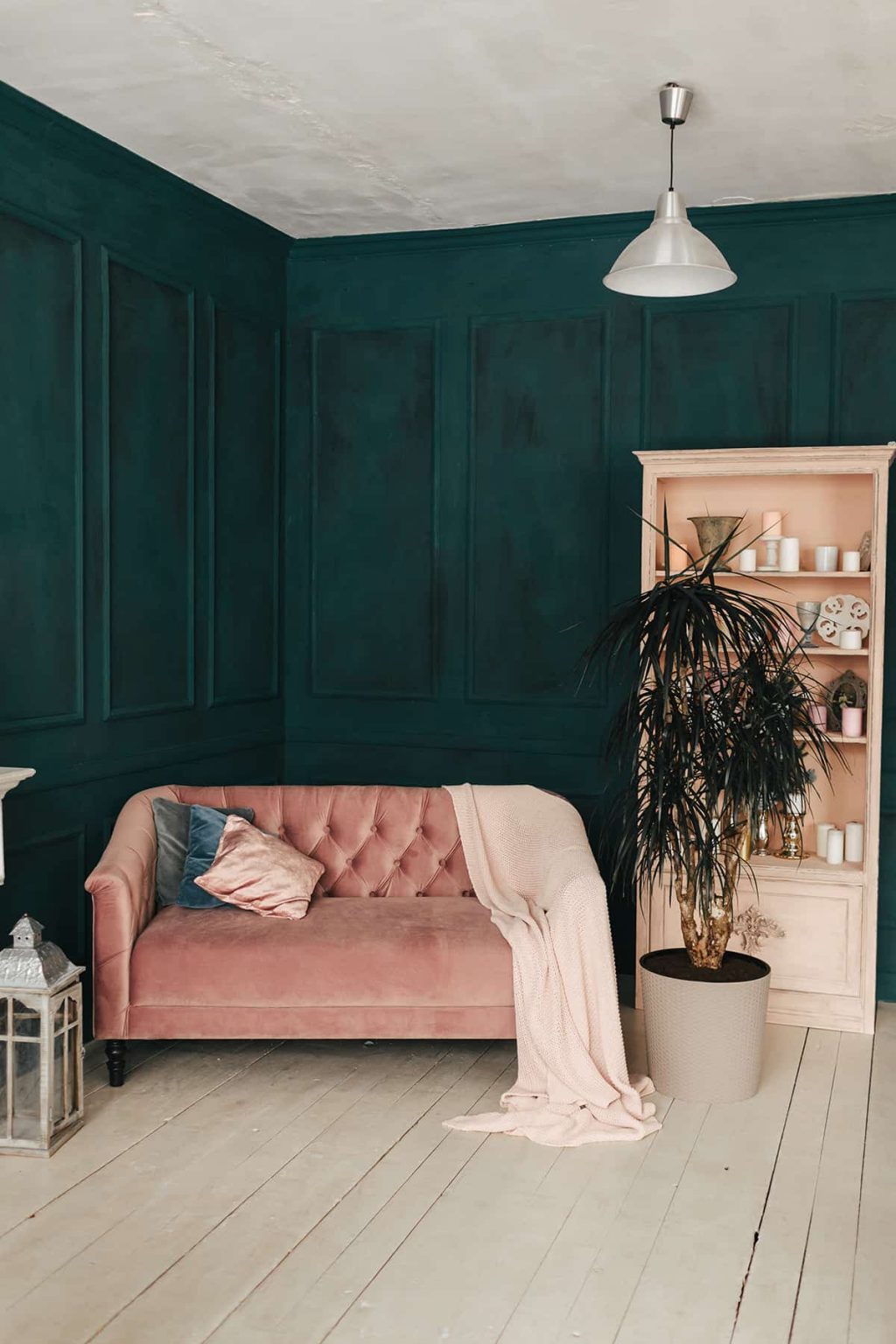 10 Colors that Go Well with Forest Green (with Pictures) - Homenish