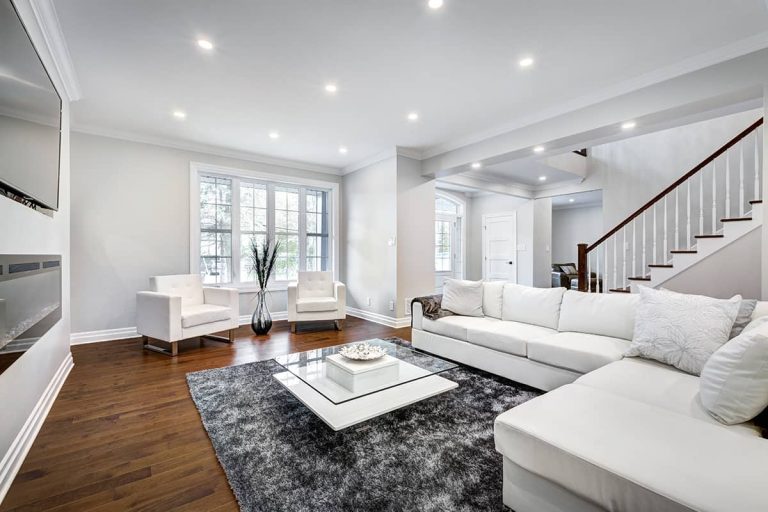 9 Practical 20' x 25' Living Room Layouts