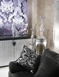 9 Excellent Colors that Go with Silver - Homenish