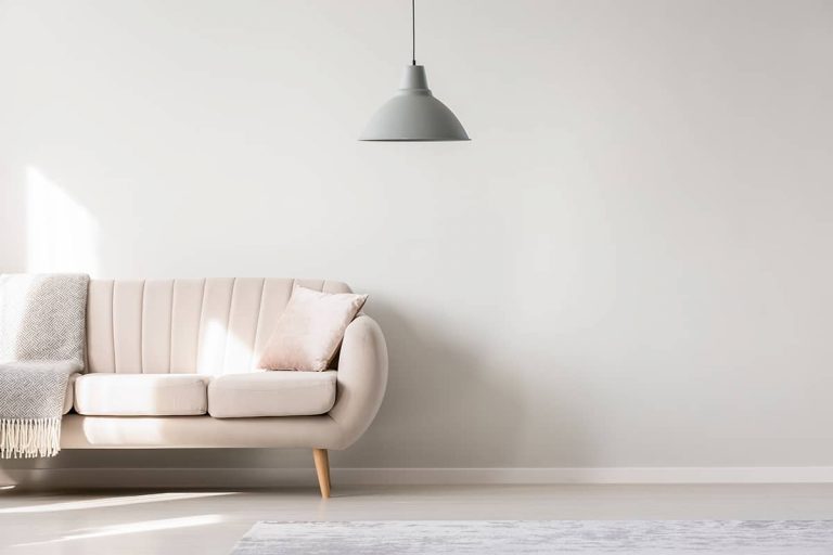 10 Cool & Warm Colors that Go Nicely with Off White (with Pictures ...