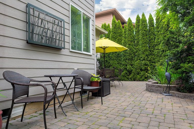 Patio Sizes (with Diagram) - How Big Should Your Patio Be?