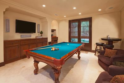 13 Pool Table Room Layouts For Inspiration - Homenish