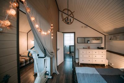 10 Awkward Bedroom Layouts (with Designs)