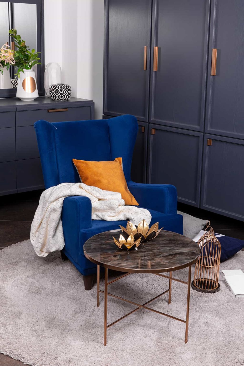 What Color is Sapphire Blue? How to Use Sapphire Blue