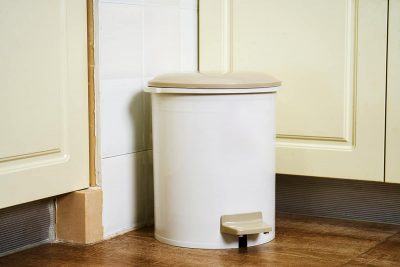 Kitchen Trash Can Sizes and Guidelines (with Drawings)