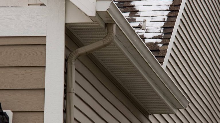 What Color to Paint Soffit and Fascia?