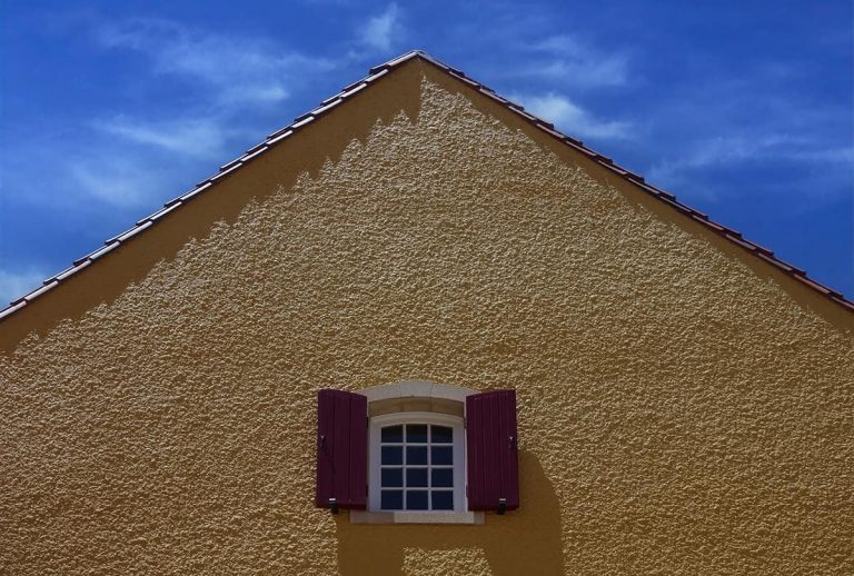 Types of Stucco and Their Finishes