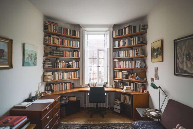 30 Creative Under Window Bookshelf Ideas