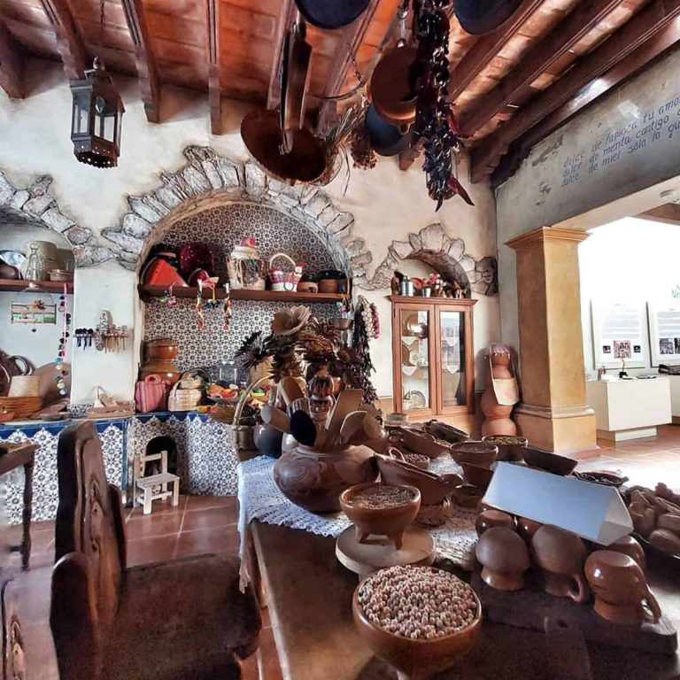 33 Mexican-Style Kitchen Ideas You'll Absolutely Love