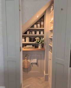 40 Walk-in Pantry Ideas For Better Organization