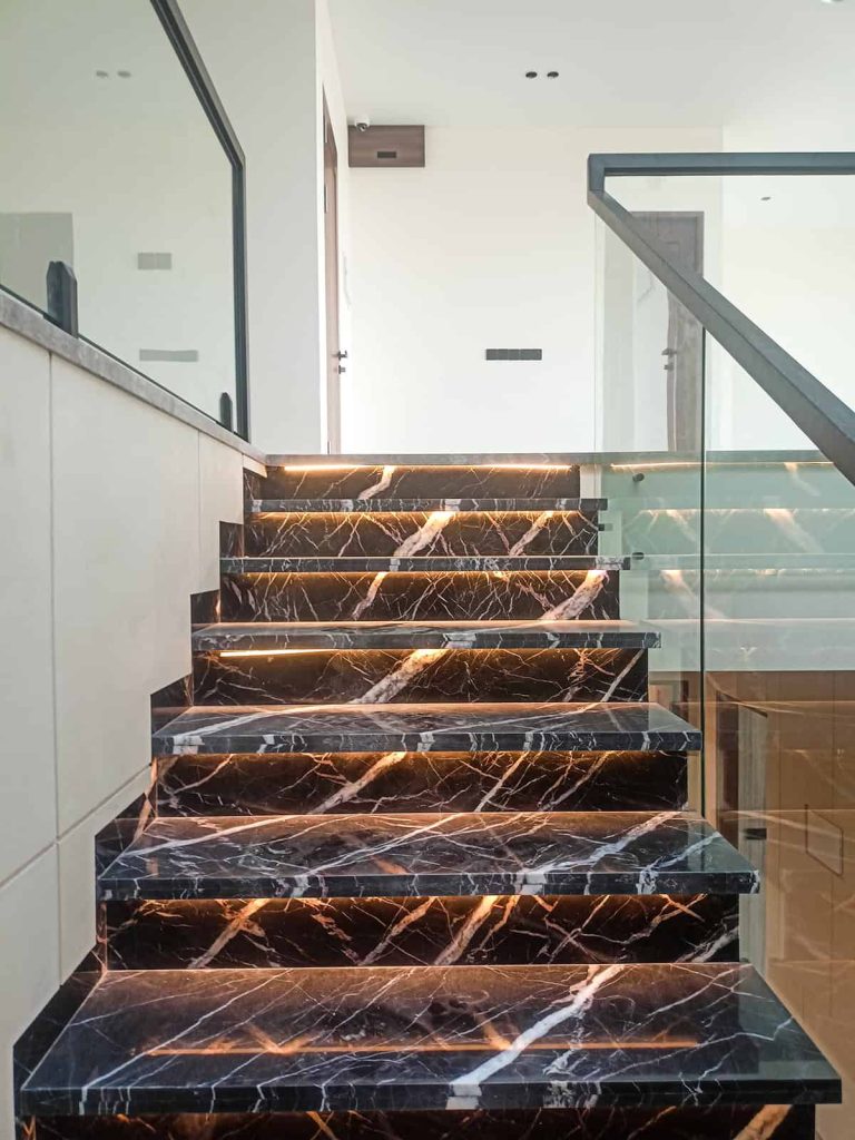 32 Stair Landing Ideas You'll Want to Try