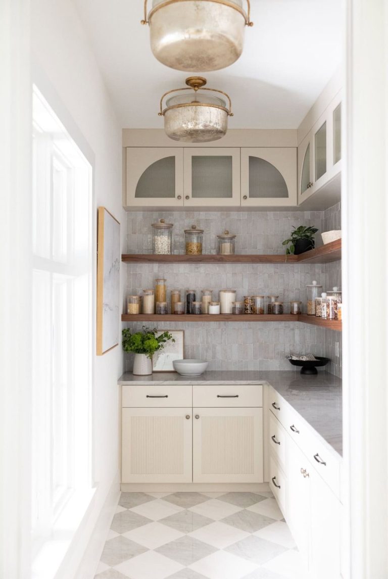 43 Walk-in Pantry Ideas That Are as Stylish as They Are Smart