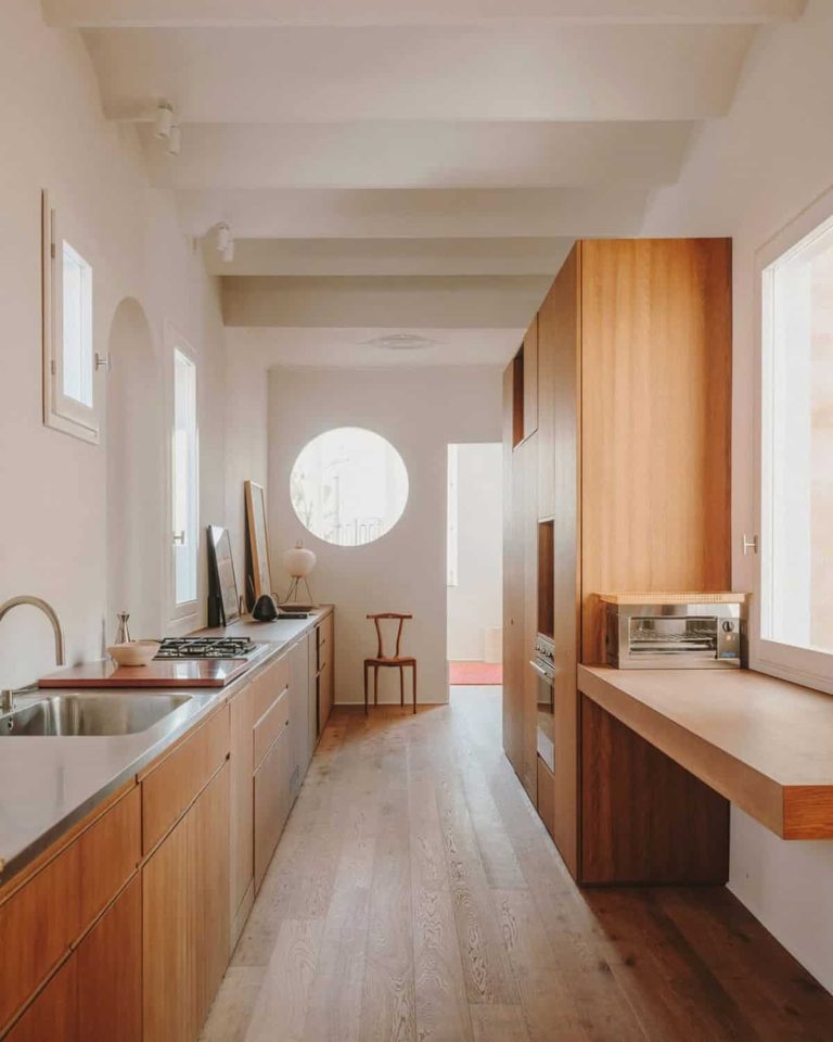 38 Narrow Kitchen Ideas You’ll Want to Steal