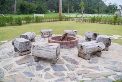 33 Brick Fire Pit Ideas to Fall in Love With